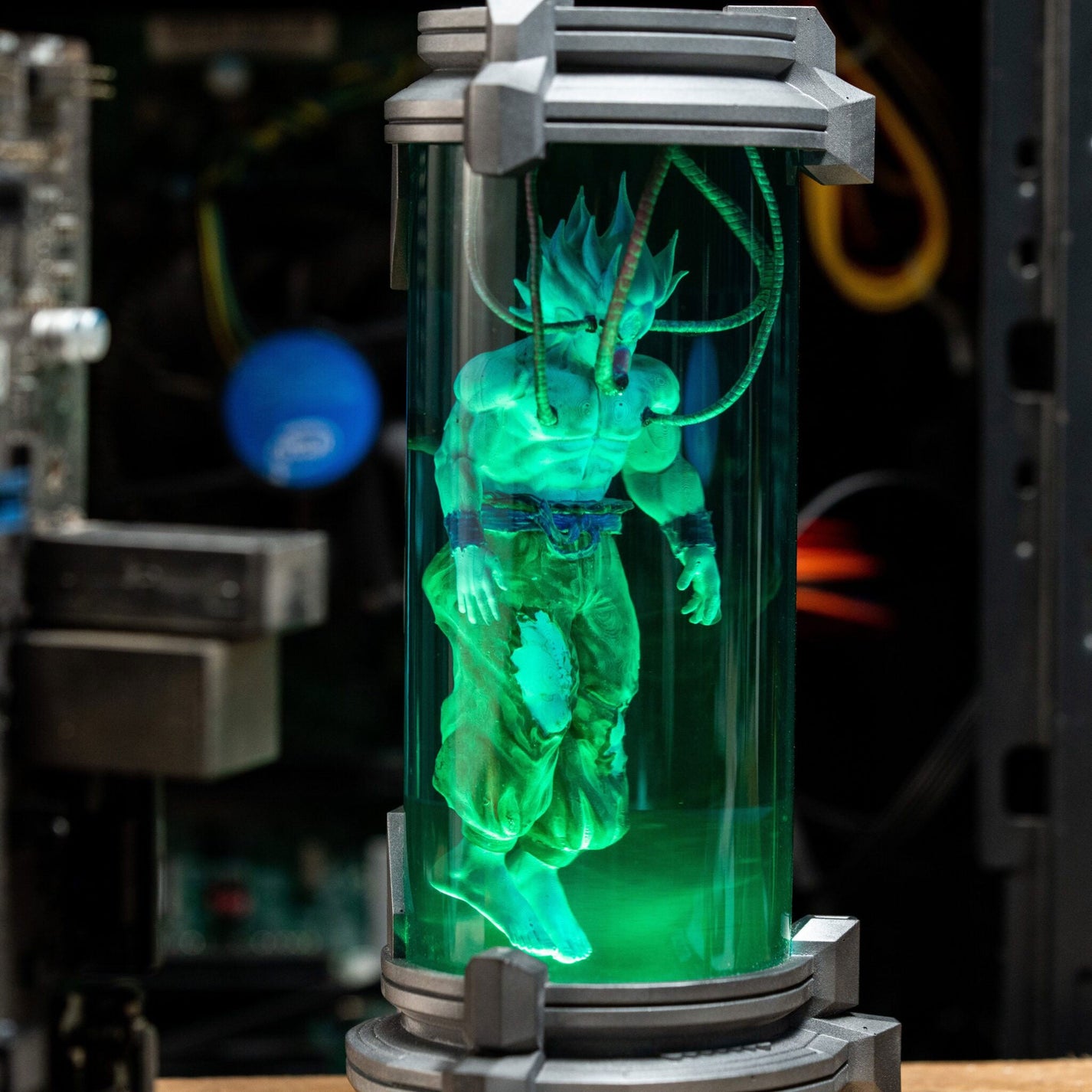 Dragon Ball Z LED Lamp - Goku in Healing Chamber Figure – tinylighting