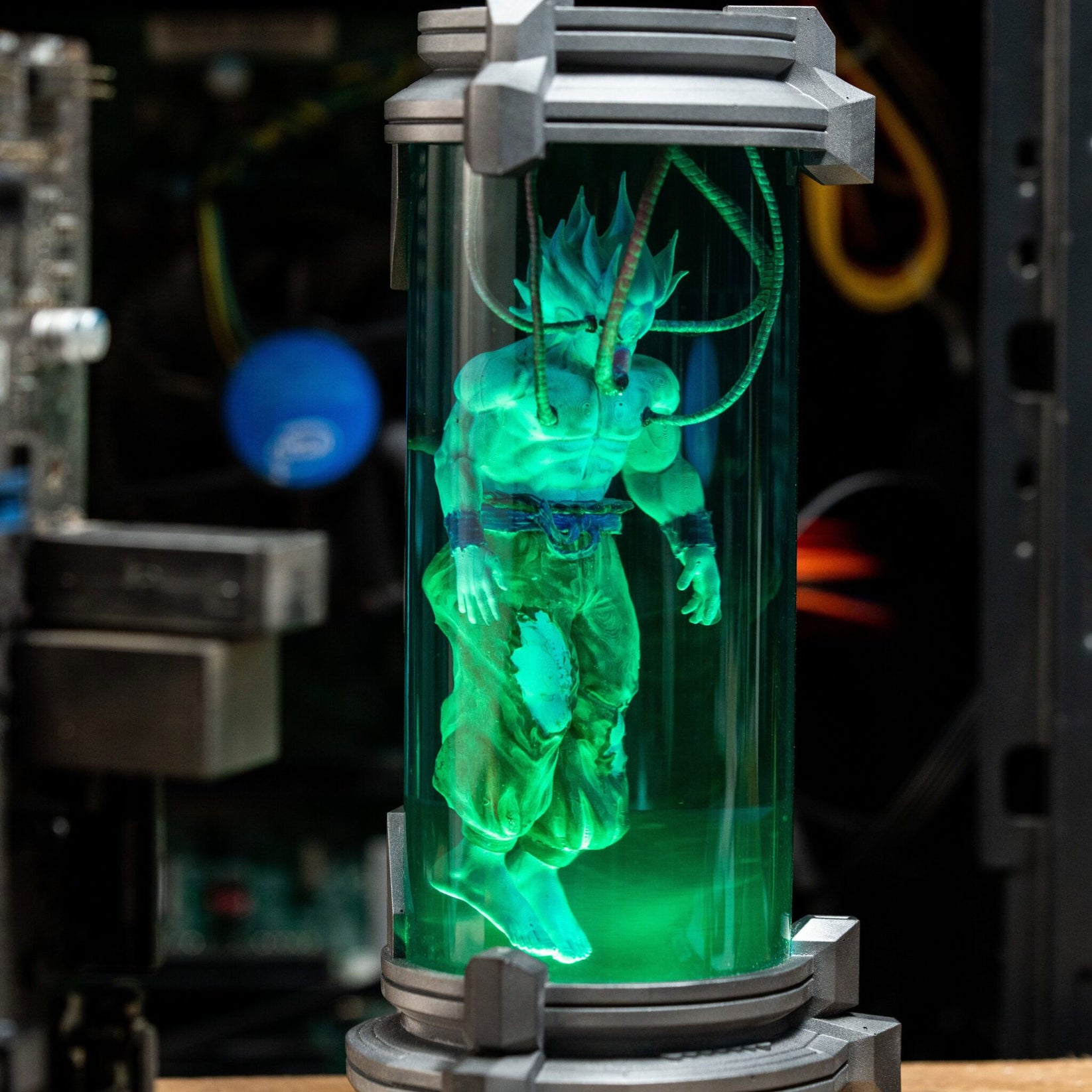 Dragon Ball Z LED Lamp - Goku in Healing Chamber Figure – tinylighting